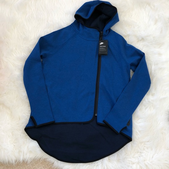Nike | Jackets & Coats | Nwt Nike Sportswear Tech Fleece Cape L | Poshmark